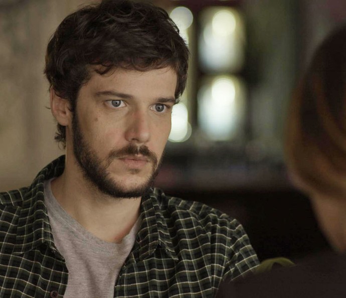 Haja Coração: Giovanni revela que reatou com Camila e Bruna se revolta Haja Coração: Giovanni revela que reatou com Camila e Bruna se revolta