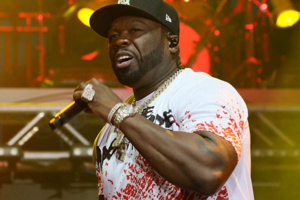 Rapper 50 Cent é processado por apresentadora atingida na cabeça por ...
