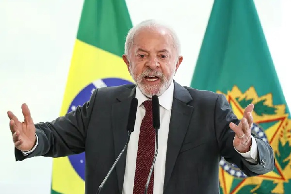 Atlas/Bloomberg: Lula é desaprovado por 52,3% e aprovado por 45,9%