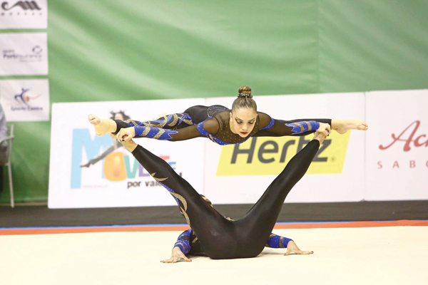 Atleta representa a região na seleção de ginástica acrobática